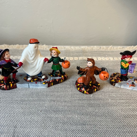 Department 56 | Holiday | Dept 56 Halloween Village Trick Or Treat Kids ...